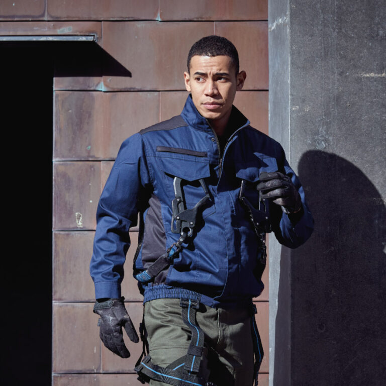 V4222 難燃長袖ブルゾン - HOOH VILEA 作業着と電動ファン付き快適ウェアの村上被服